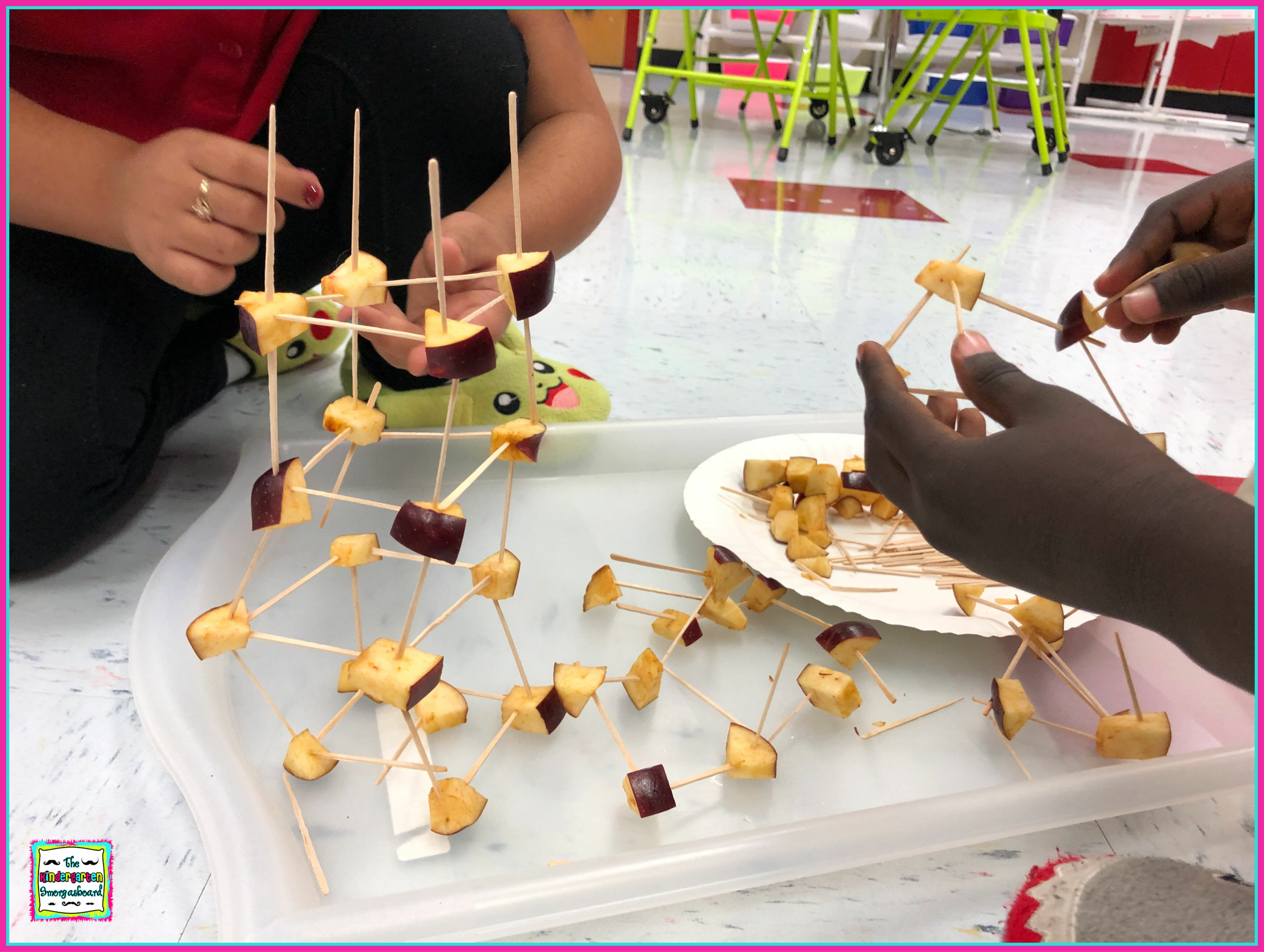 apple STEM – The Kindergarten Smorgasboard