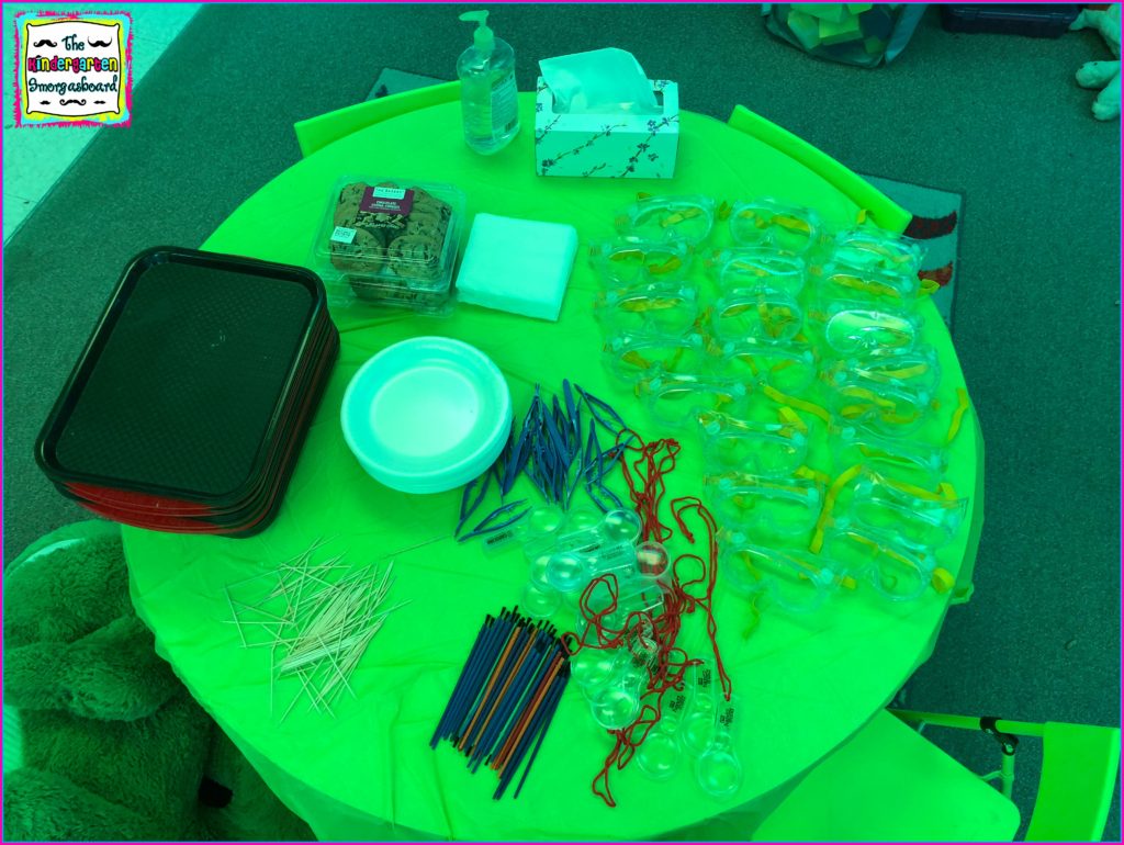 Dinosaur Classroom Transformation – The Kindergarten Smorgasboard