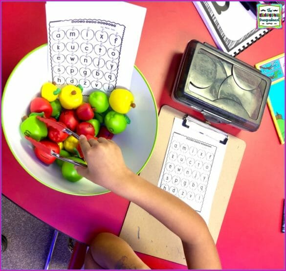 Apple Centers – The Kindergarten Smorgasboard