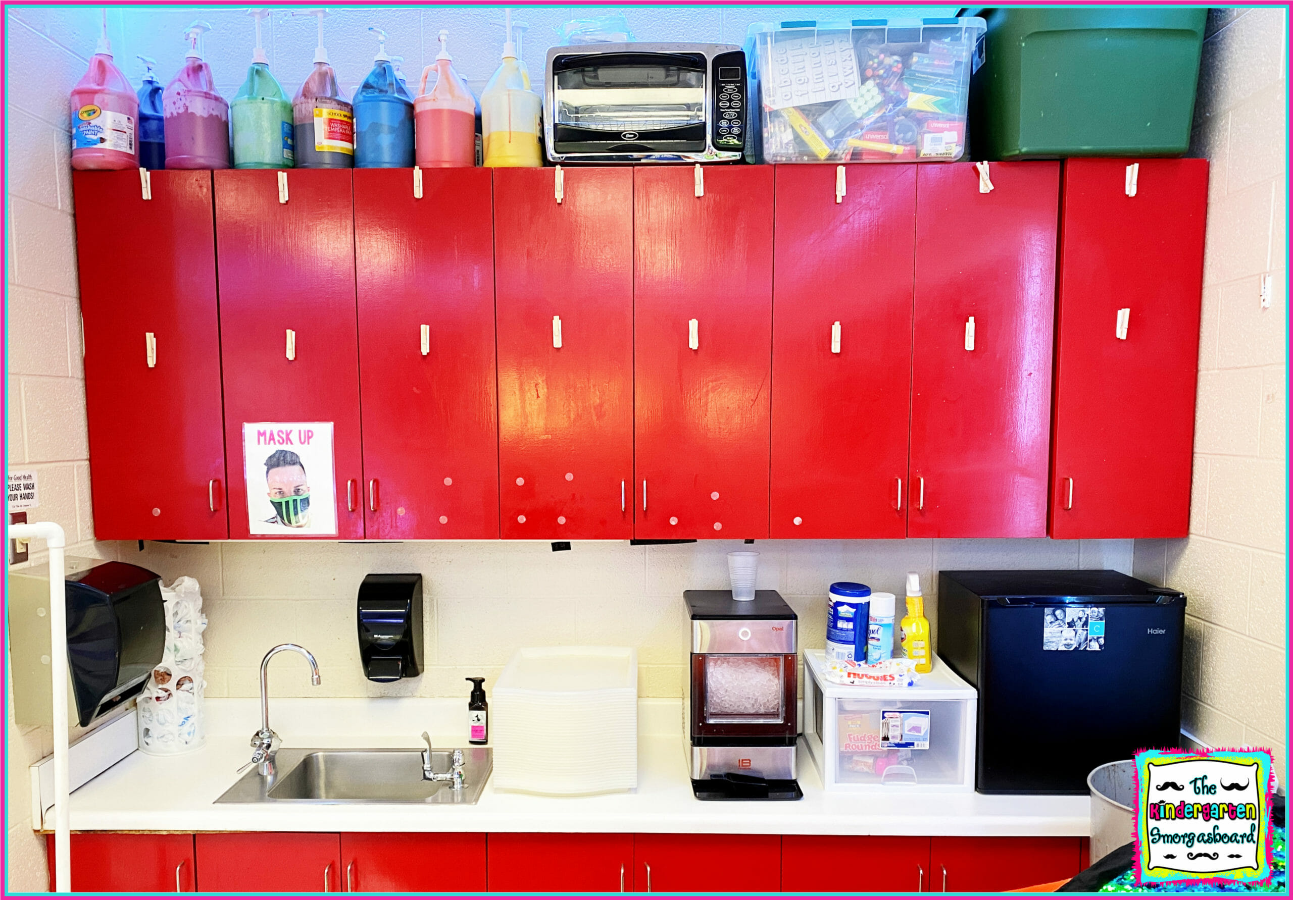 Classroom storage ideas The Kindergarten Smorgasboard Classroom storage ideas The Kindergarten Smorgasboard